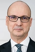 Neuer Chef für die Schweizer Bankenaufsicht | Finanzprofis | 24.01.2024 ...