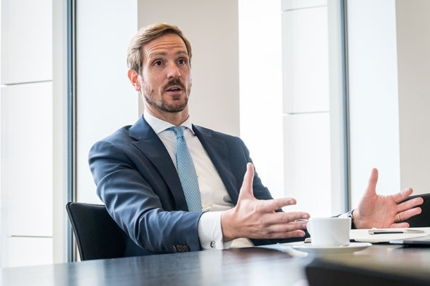 Invesco will Fondsgeschäft der Banken revolutionieren | Unternehmen ...